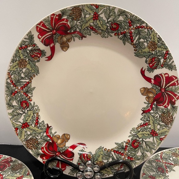 The Cellar | Dining | Vintage 995 The Cellar Holiday Wreath Set Of 4 1 ...